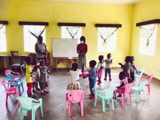 Learn Chichewa - Kusewera