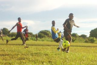 Learn Chichewa - Kusewera